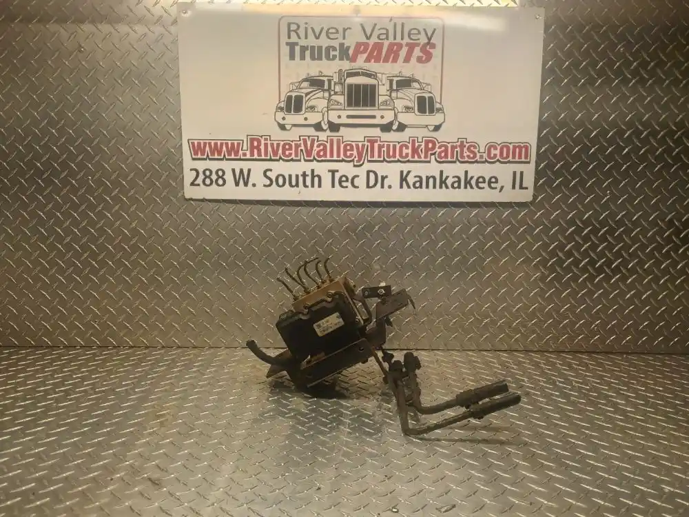 Used, Recycled, New, and Aftermarket Heavy Duty Truck Parts