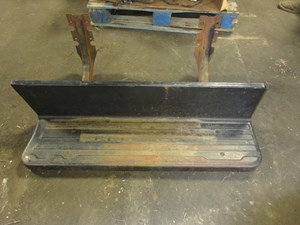 New and Used Kenworth K100 Fuel Tank Steps For Sale | TPI