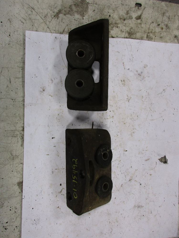 Used 1994 Freightliner FLD120 Engine Mount for sale | Chamberlain South ...