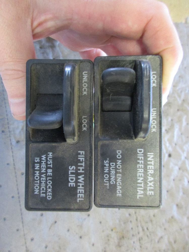 Used 2000 Freightliner CENTURY CLASS Dash Control Module for sale ...