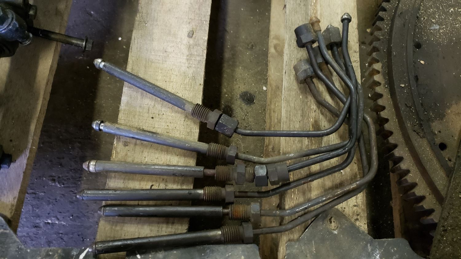 Used, Recycled, New, and Aftermarket Heavy Duty Truck Parts