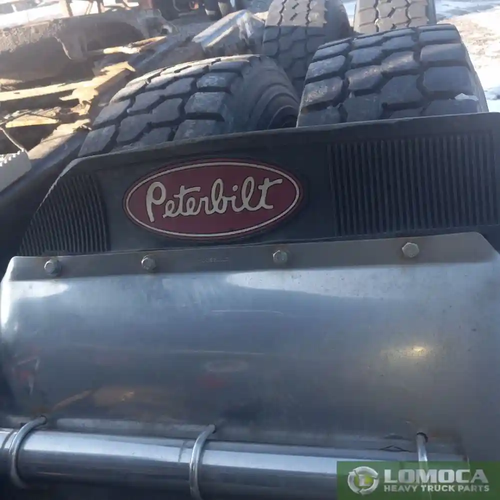Used 2015 Peterbilt 389 Rear Quarter Fender for sale | York Ontario ...