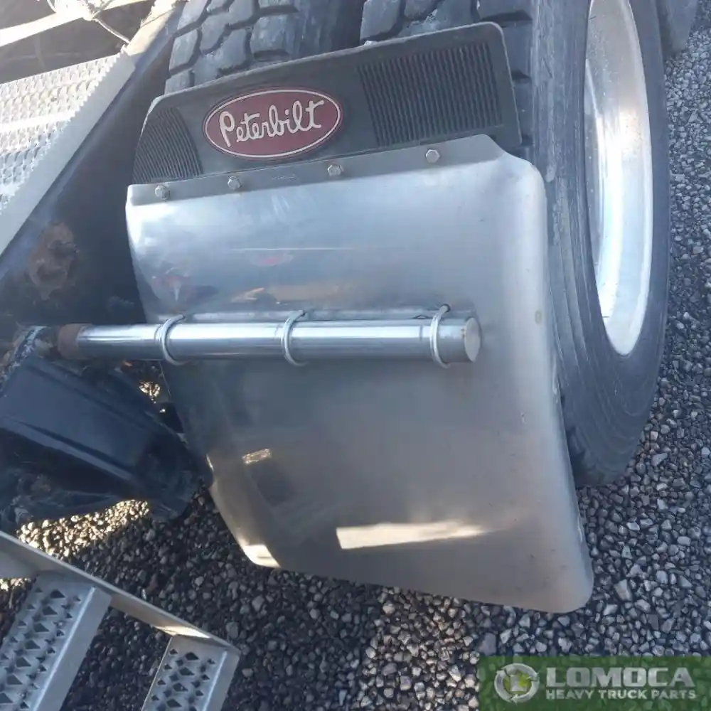 Used 2015 Peterbilt 389 Rear Quarter Fender for sale | York Ontario ...