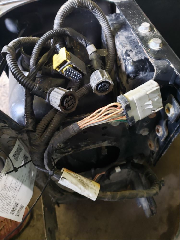 Used 2017 Volvo VHD DEF Tank for sale | York Ontario Canada | DEF Tanks ...