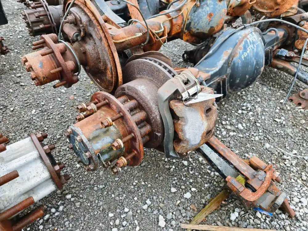 Used, Recycled, New, and Aftermarket Heavy Duty Truck Parts