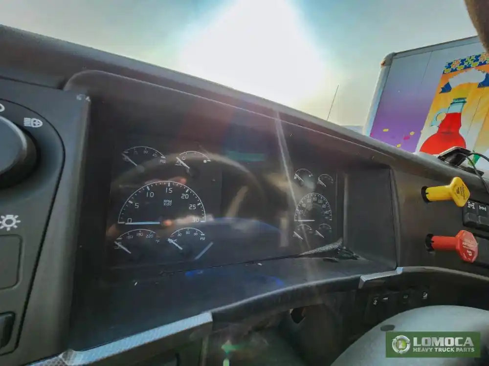 Used 2021 Volvo VNL Instrument Cluster for sale | York Ontario Canada ...