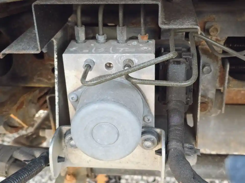 Used 2022 Isuzu NPR/NPR-HD ABS Brake Pump for sale | York Ontario ...