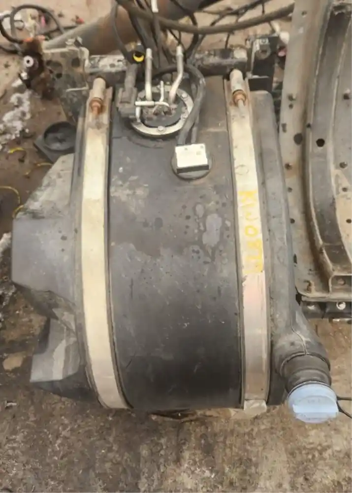 Used 2022 Kenworth T680 DEF Tank for sale | York Ontario Canada | DEF ...
