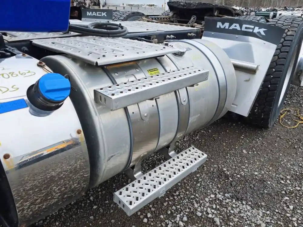 Used, Recycled, New, and Aftermarket Heavy Duty Truck Parts