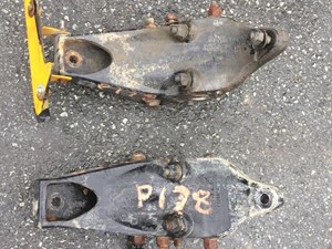 New and Used Peterbilt 367 Brackets for sale | TPI