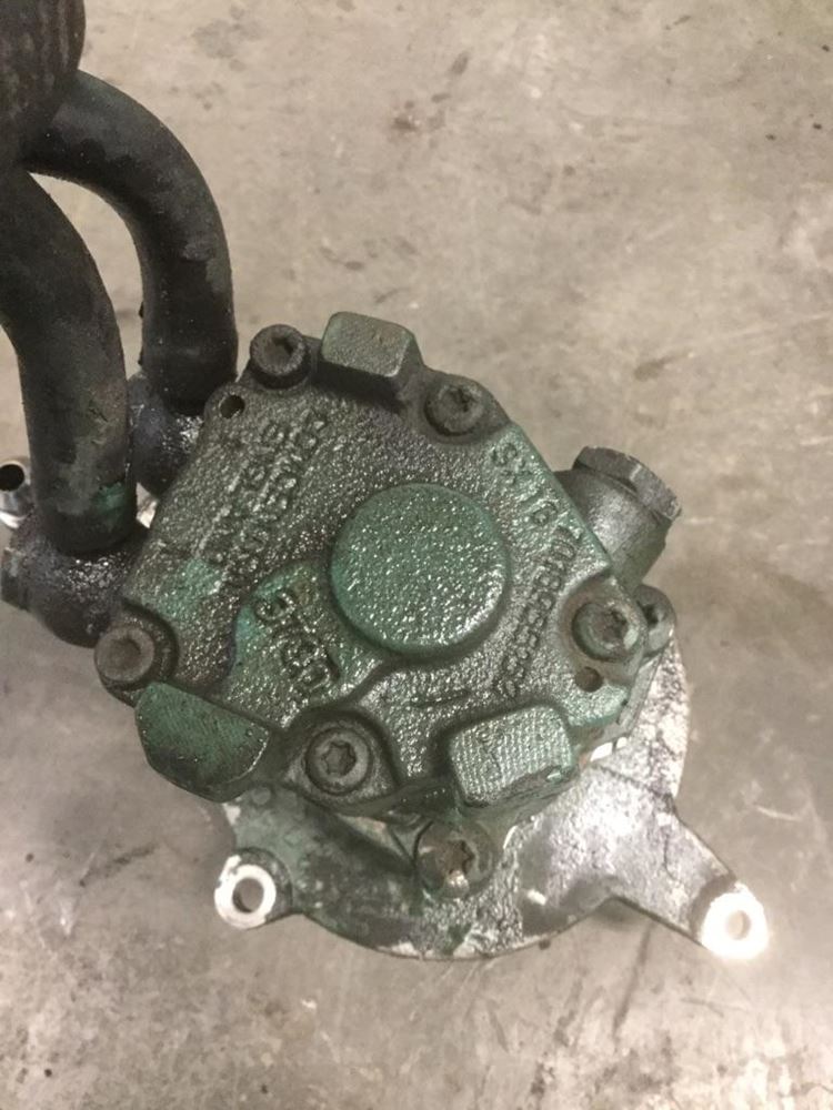 Used VOLVO D13 SCR Steering Pump for sale | Abbotsford British Columbia ...