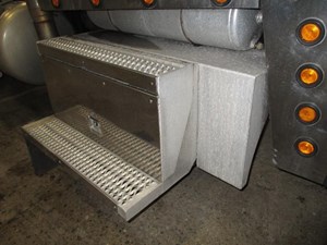 New and Used Peterbilt 389 Tool Boxes For Sale | TPI