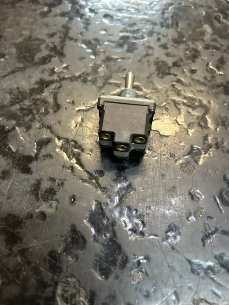 New Saf-holland Canada Ltd Part by Number for sale | Brantford Ontario ...