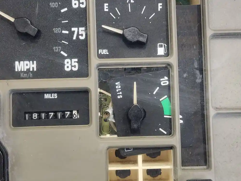 Used 1998 International SCHOOL BUS Instrument Cluster for sale | Opa ...