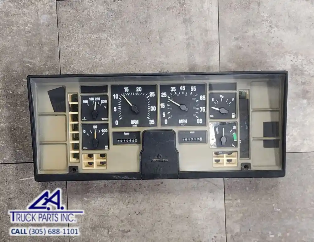 Used 1998 International SCHOOL BUS Instrument Cluster for sale | Opa ...