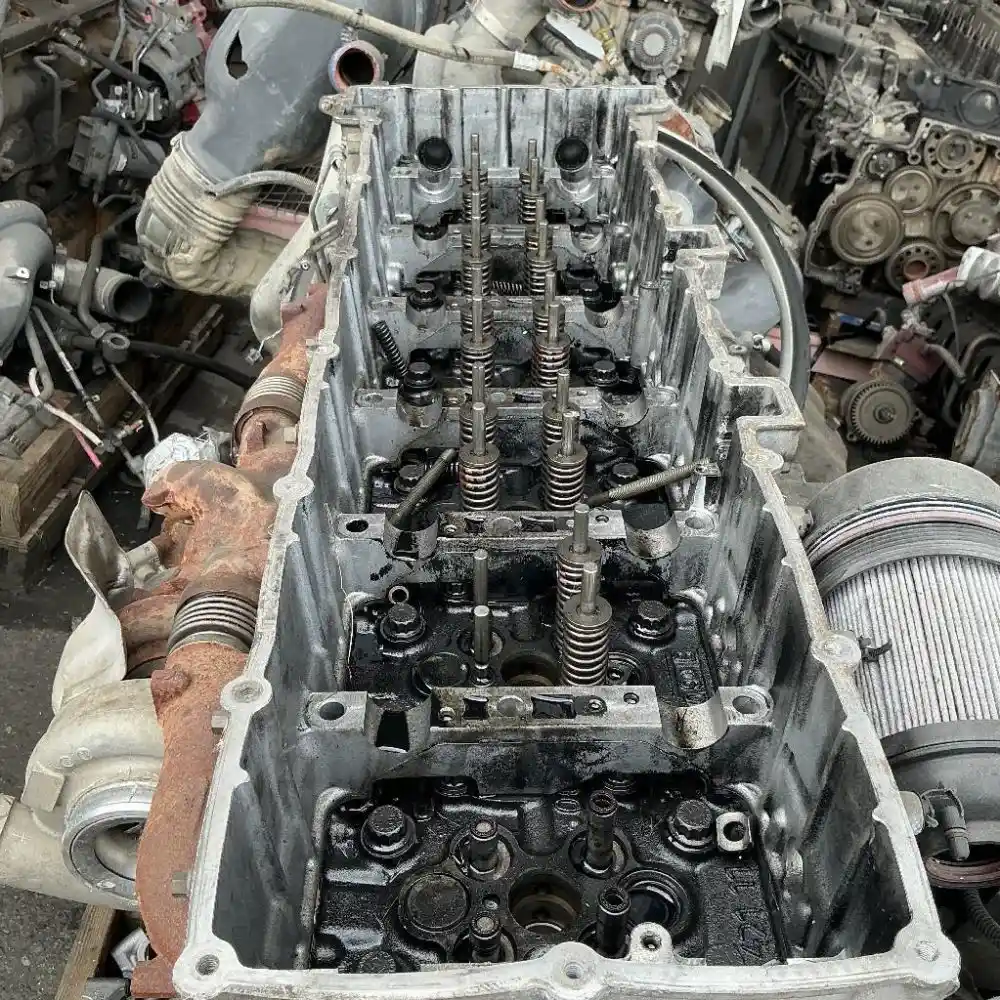 Used, Recycled, New, and Aftermarket Heavy Duty Truck Parts