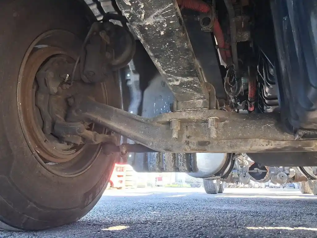 Used, Recycled, New, and Aftermarket Heavy Duty Truck Parts