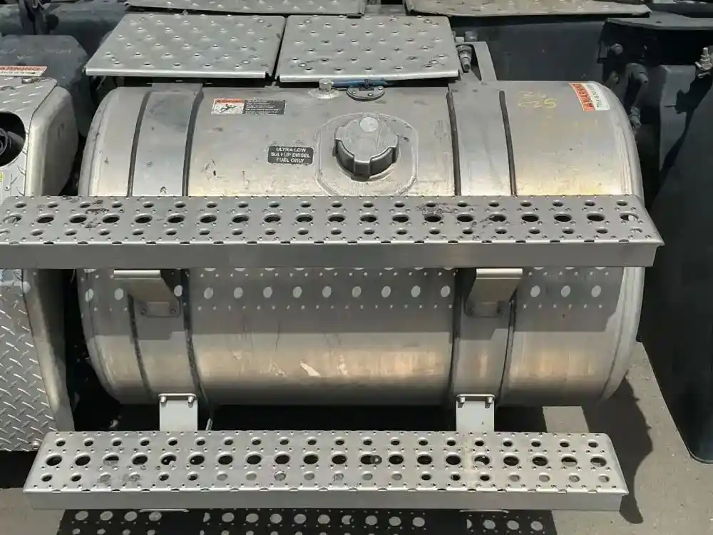 Used, Recycled, New, and Aftermarket Heavy Duty Truck Parts