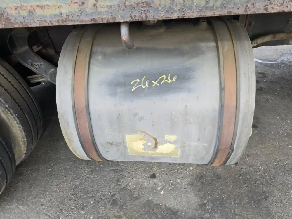 Used 1982 GMC Brigadier Hydraulic Tank for sale | Fresno California ...