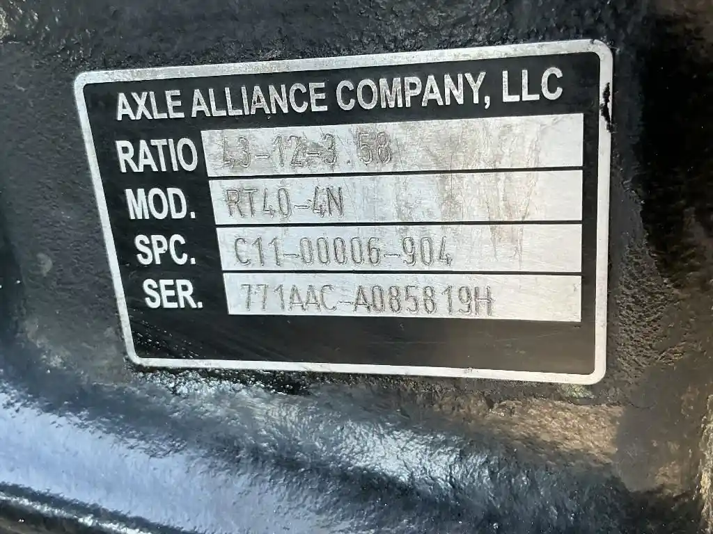 Used, Recycled, New, and Aftermarket Heavy Duty Truck Parts