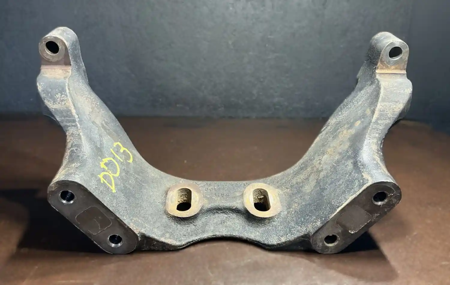 Used Freightliner Cascadia Engine Mount for sale | Fresno California ...