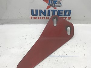 New and Used Freightliner FLD120 Brackets For Sale | TPI