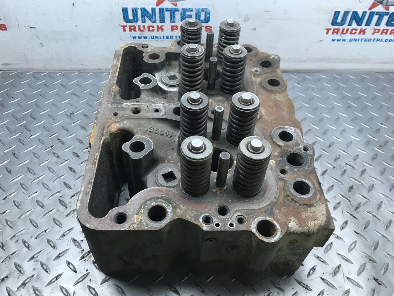 Used Cummins 400 Big Cam Head for sale | Gooding Idaho United States ...