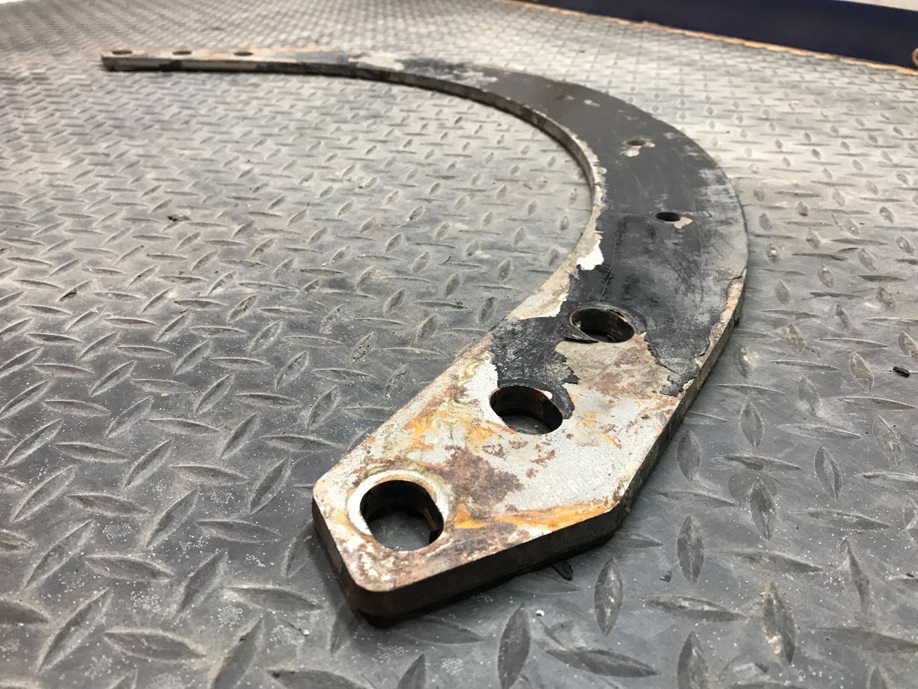 Used, Recycled, New, and Aftermarket Heavy Duty Truck Parts
