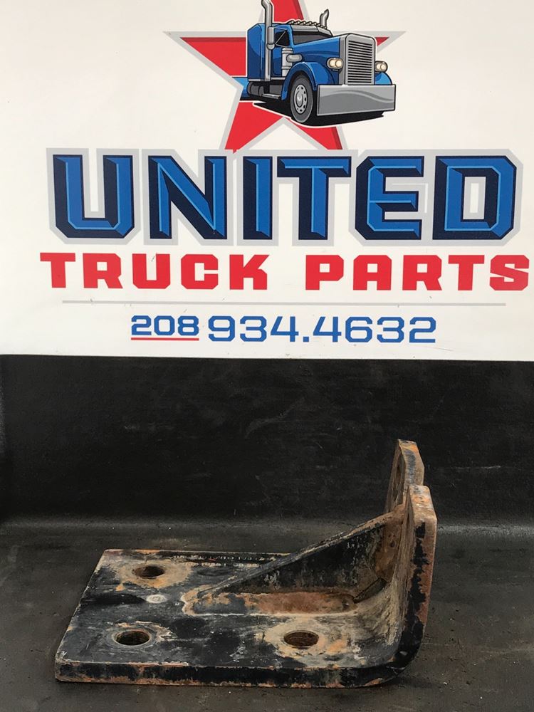 Used Universal Freightliner Engine Mount for sale | Gooding Idaho ...