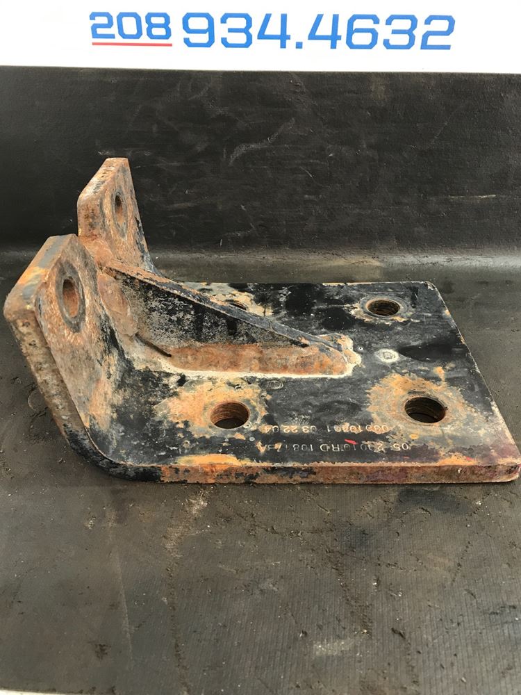 Used Universal Freightliner Engine Mount for sale | Gooding Idaho ...