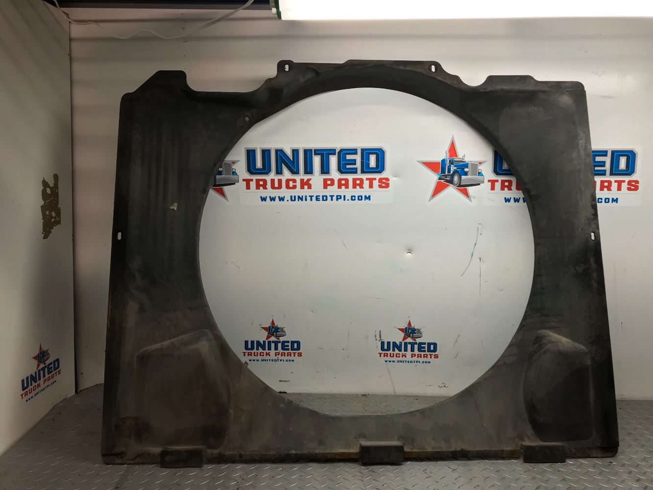 Used Universal International Radiator Fan Shroud for sale | Gooding ...