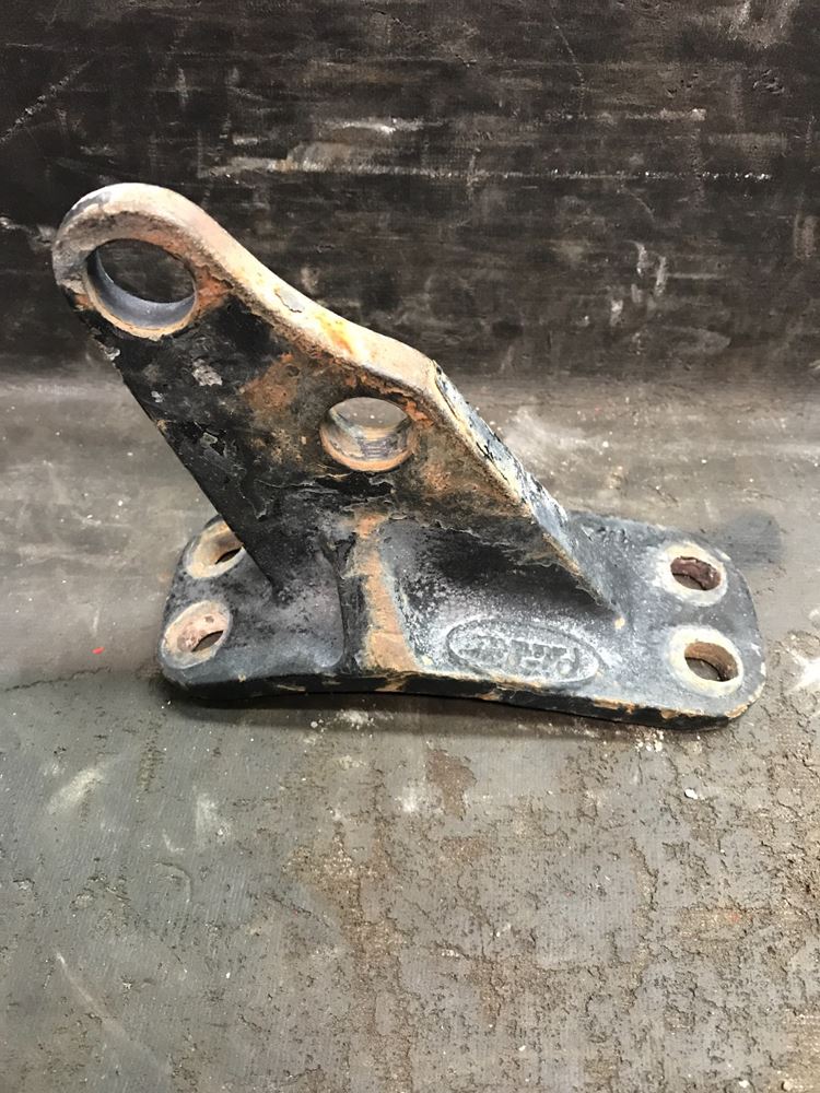 Used Universal Peterbilt Bracket for sale | Gooding Idaho United States ...