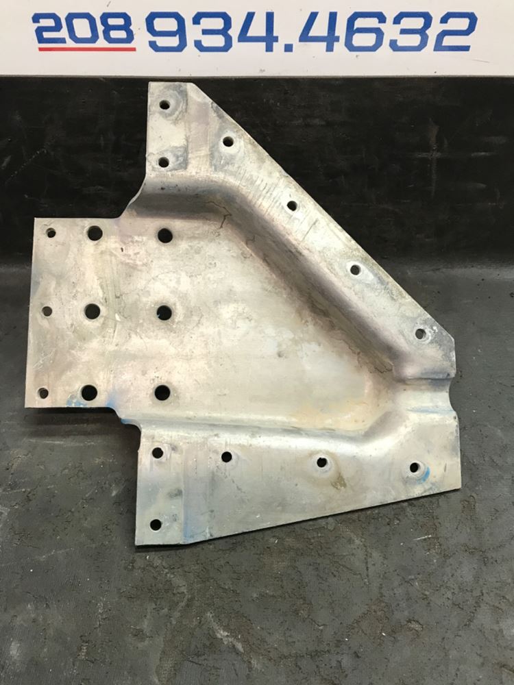 Used Universal Peterbilt Bracket for sale | Gooding Idaho United States ...