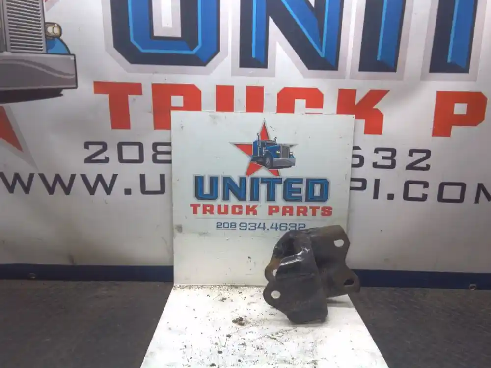 Used, Recycled, New, and Aftermarket Heavy Duty Truck Parts