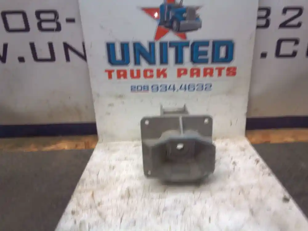Used Universal Kenworth T800 Cab Mount for sale | Gooding Idaho United ...