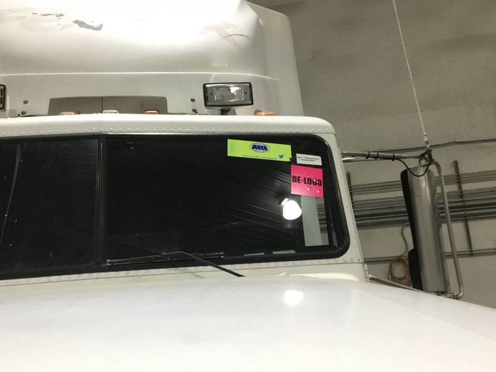 Freightliner Windshields For Sale