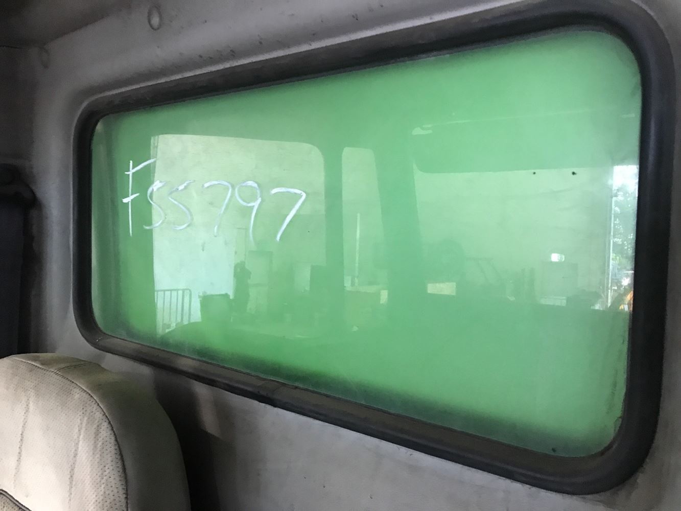 Freightliner Rear Windows For Sale
