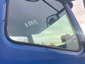 New and Used Volvo VNL Door Windows for sale | TPI