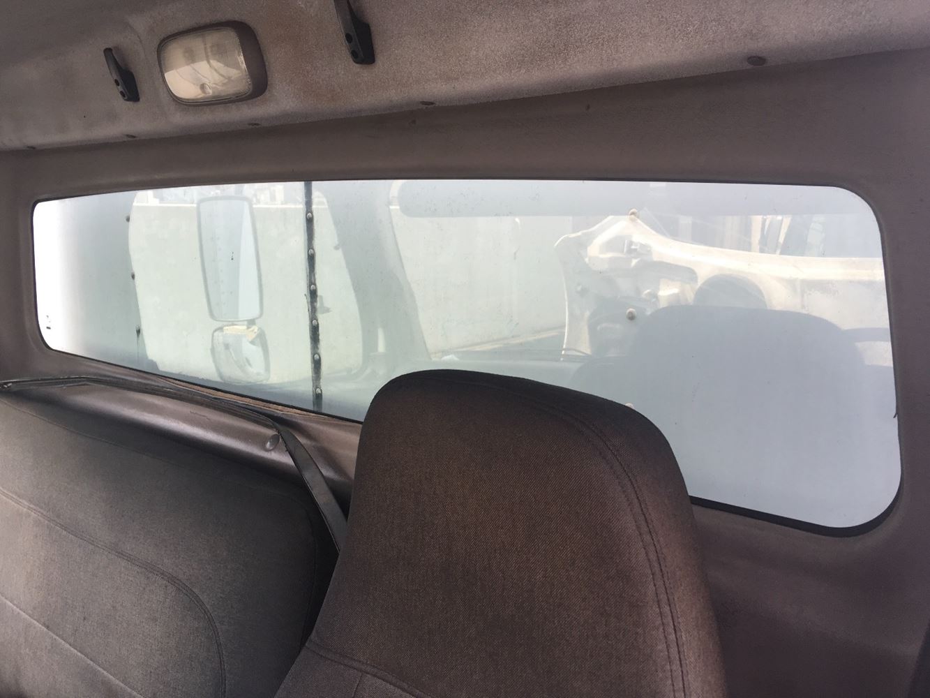 Freightliner Rear Windows For Sale