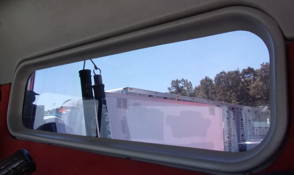 Freightliner Rear Windows For Sale