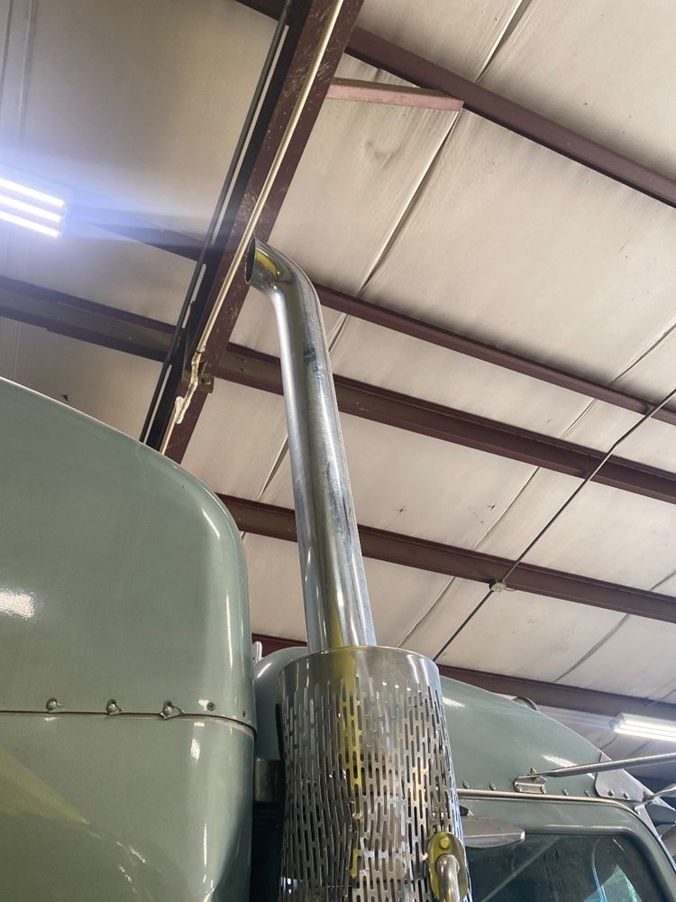Peterbilt Exhaust PARTS For Sale