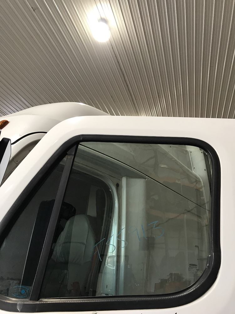 Freightliner Windows For Sale
