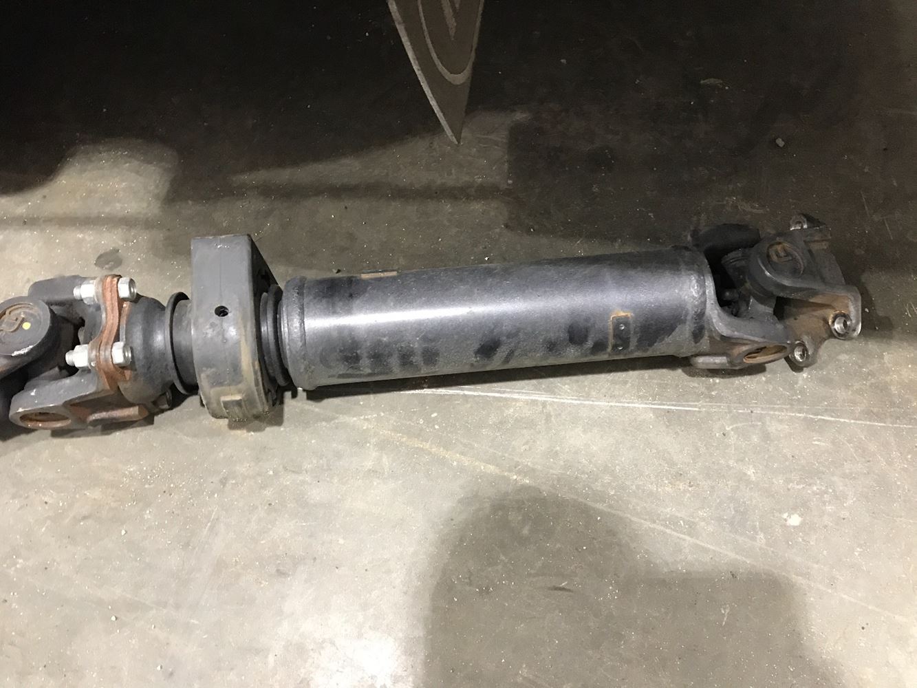 Isuzu Axles PARTS For Sale