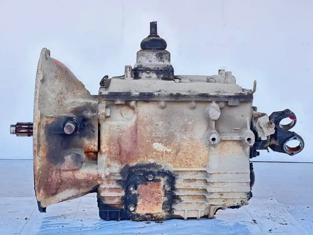 Used 1990 Eaton/Fuller FS5106A Transmission Assy for sale | Elkton ...