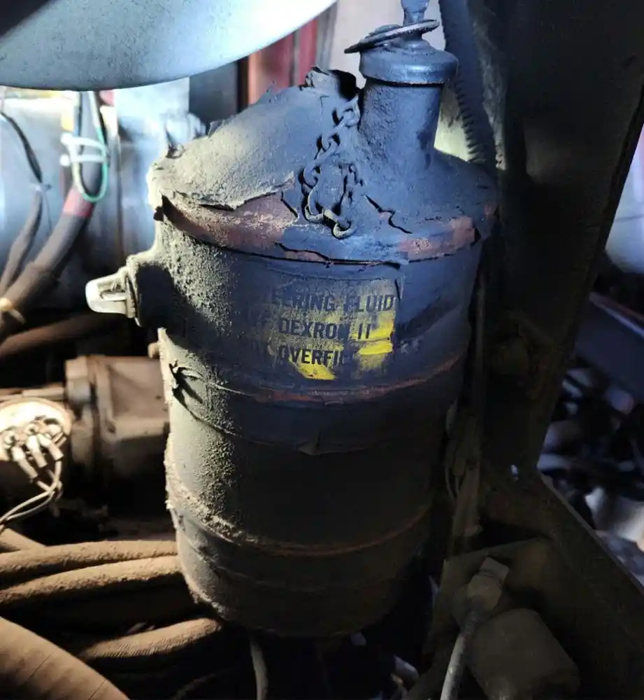 Used 1993 Pierce Model Cab Forward Power Steering Reservoir for sale ...