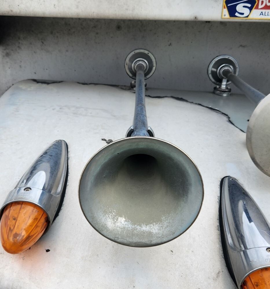 Peterbilt Body PARTS For Sale