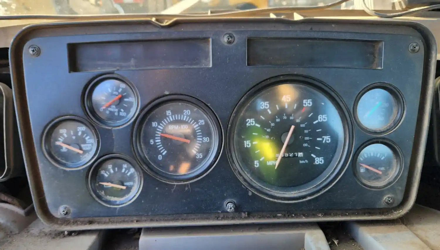 Used, Recycled, New, and Aftermarket Heavy Duty Truck Parts