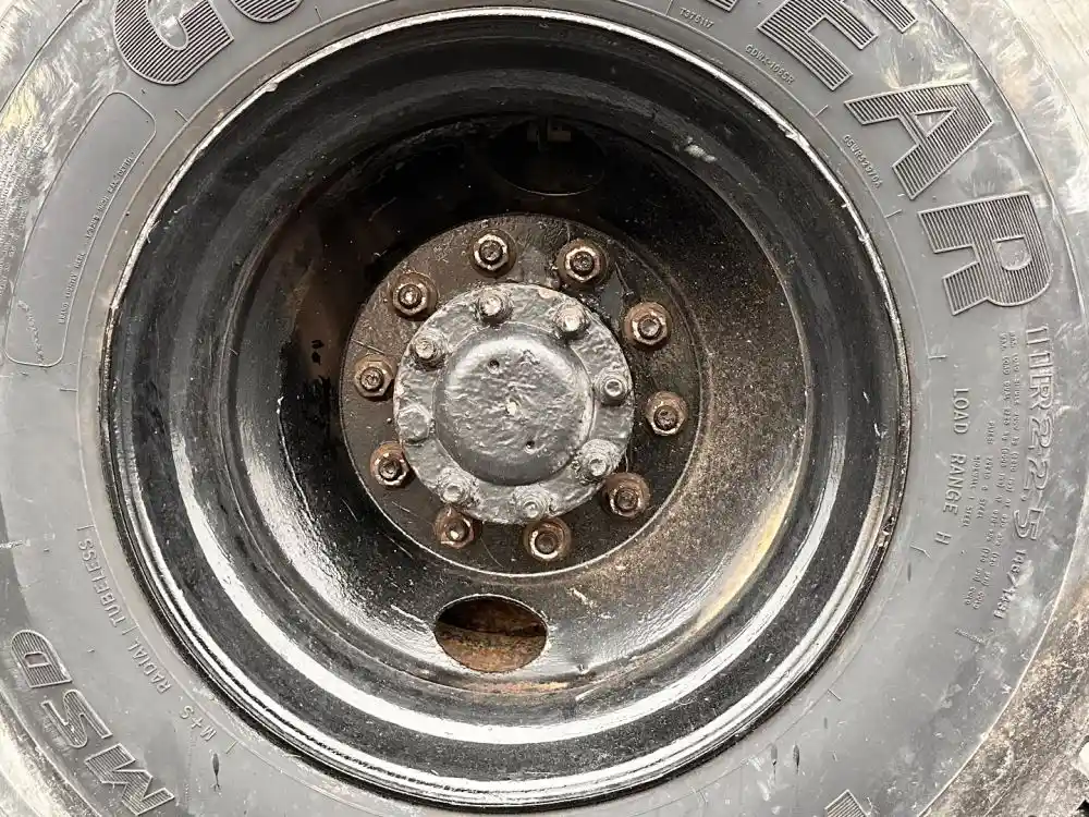 Used, Recycled, New, and Aftermarket Heavy Duty Truck Parts