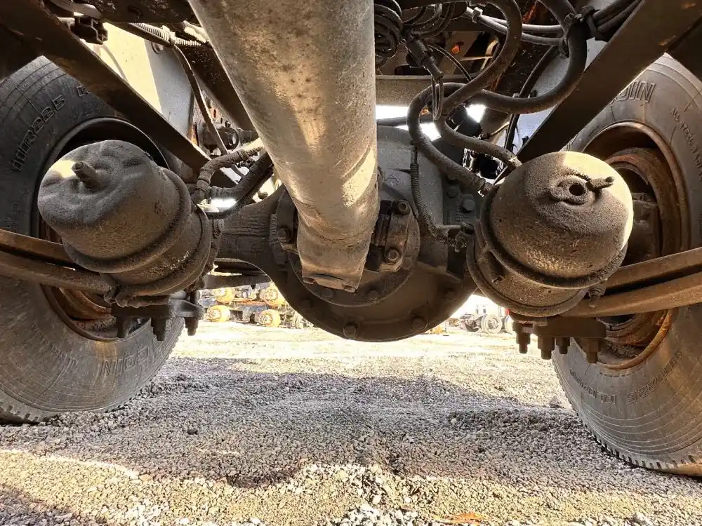 Used, Recycled, New, and Aftermarket Heavy Duty Truck Parts