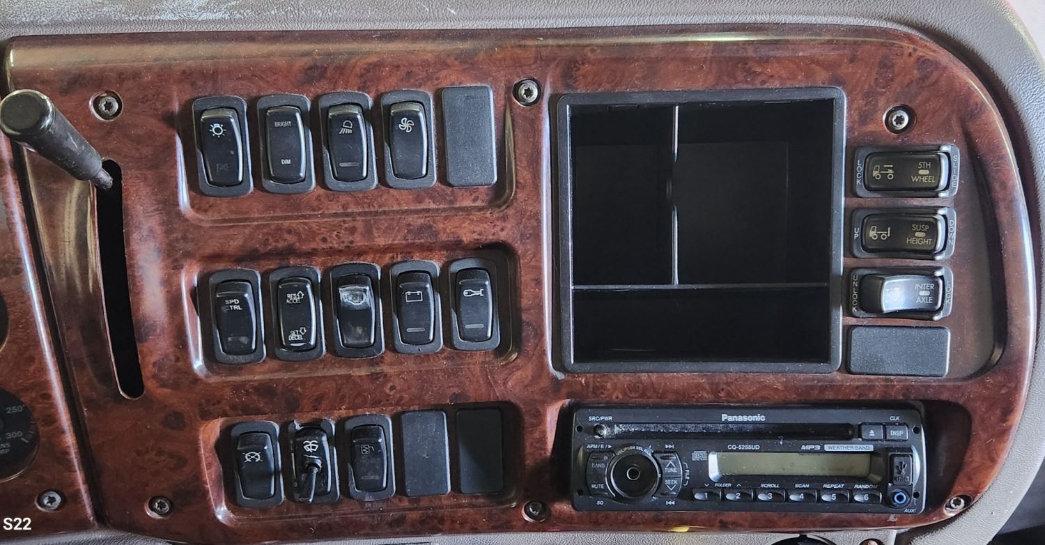 Mack Interior PARTS For Sale